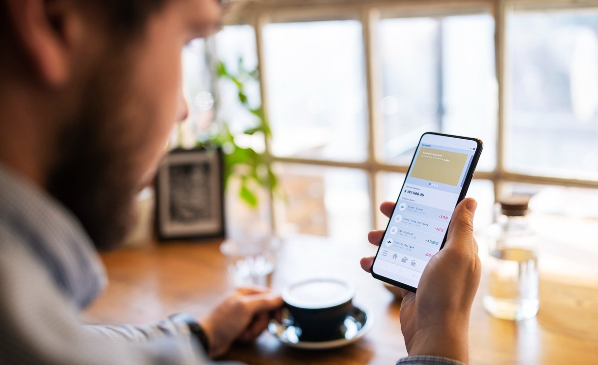 Gen Z’s financial behaviors in 2025
