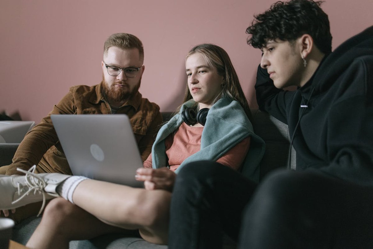 Inside the minds of Gen Z and Millennial investors in the US