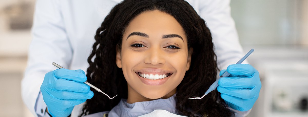 Americans with higher incomes are more likely to have straight, white teeth