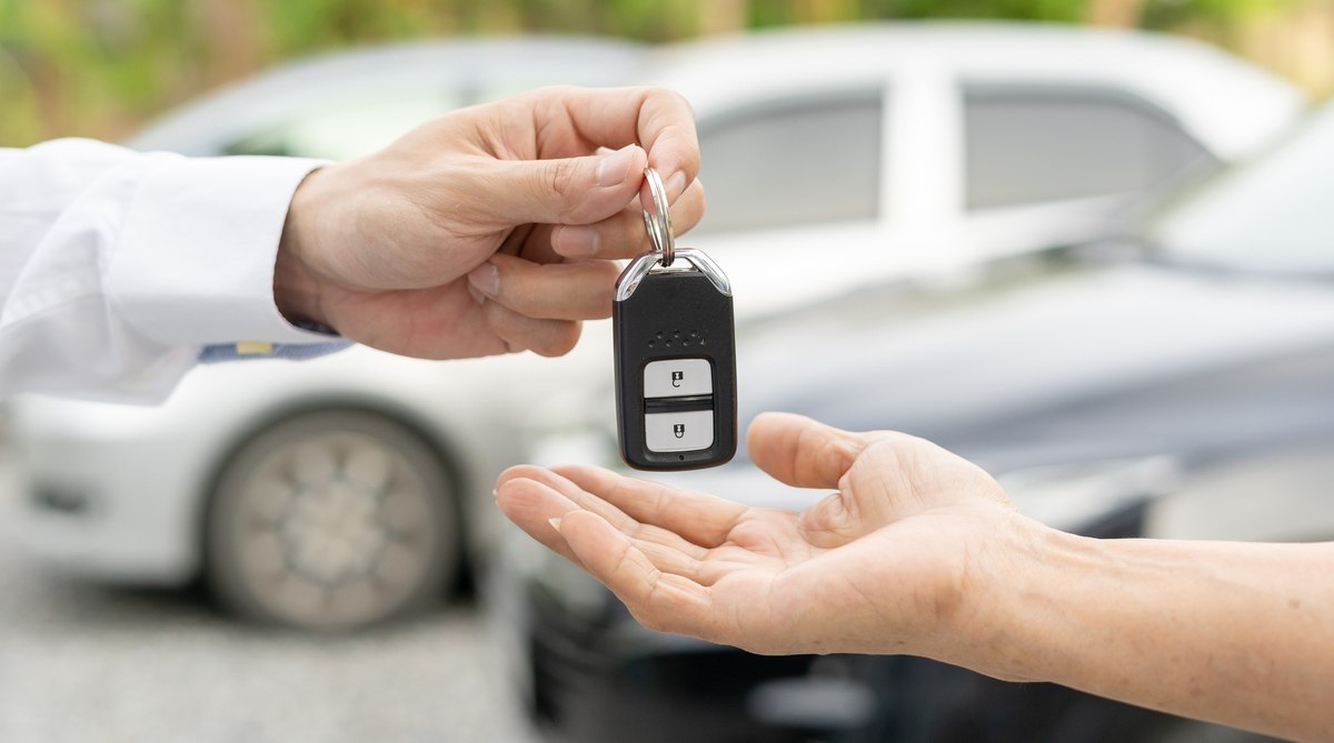 The green premium on cars: How much more are consumers willing to pay ...