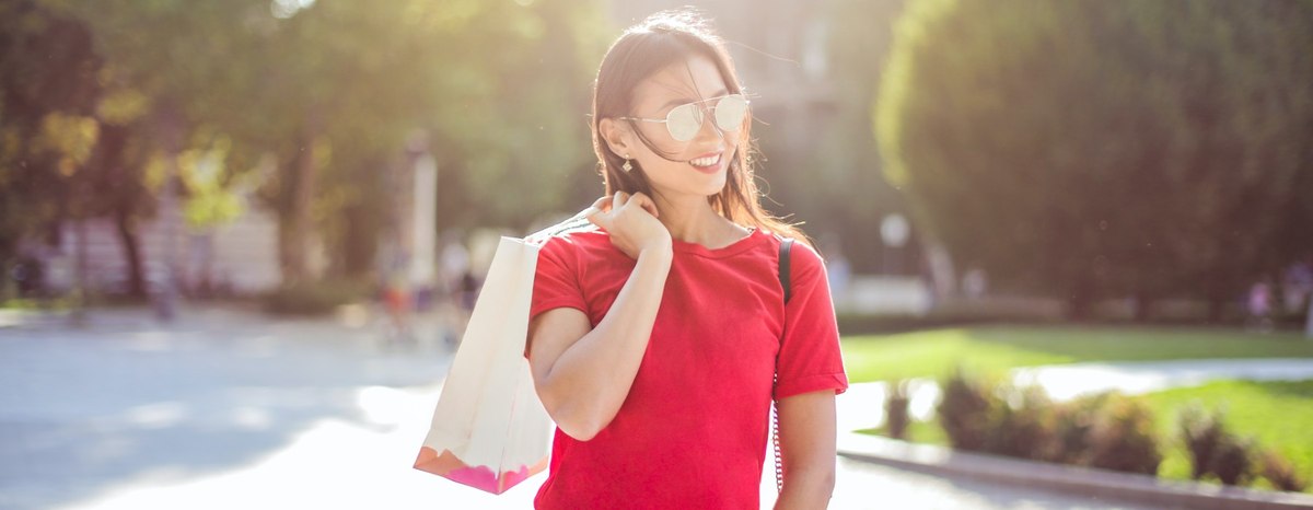 How are consumers in APAC discovering new brands?