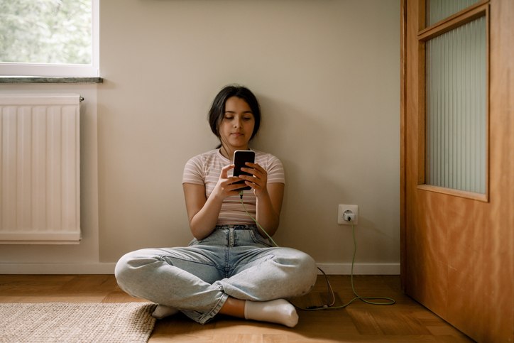 Most Europeans in six countries support banning social media for under-16s